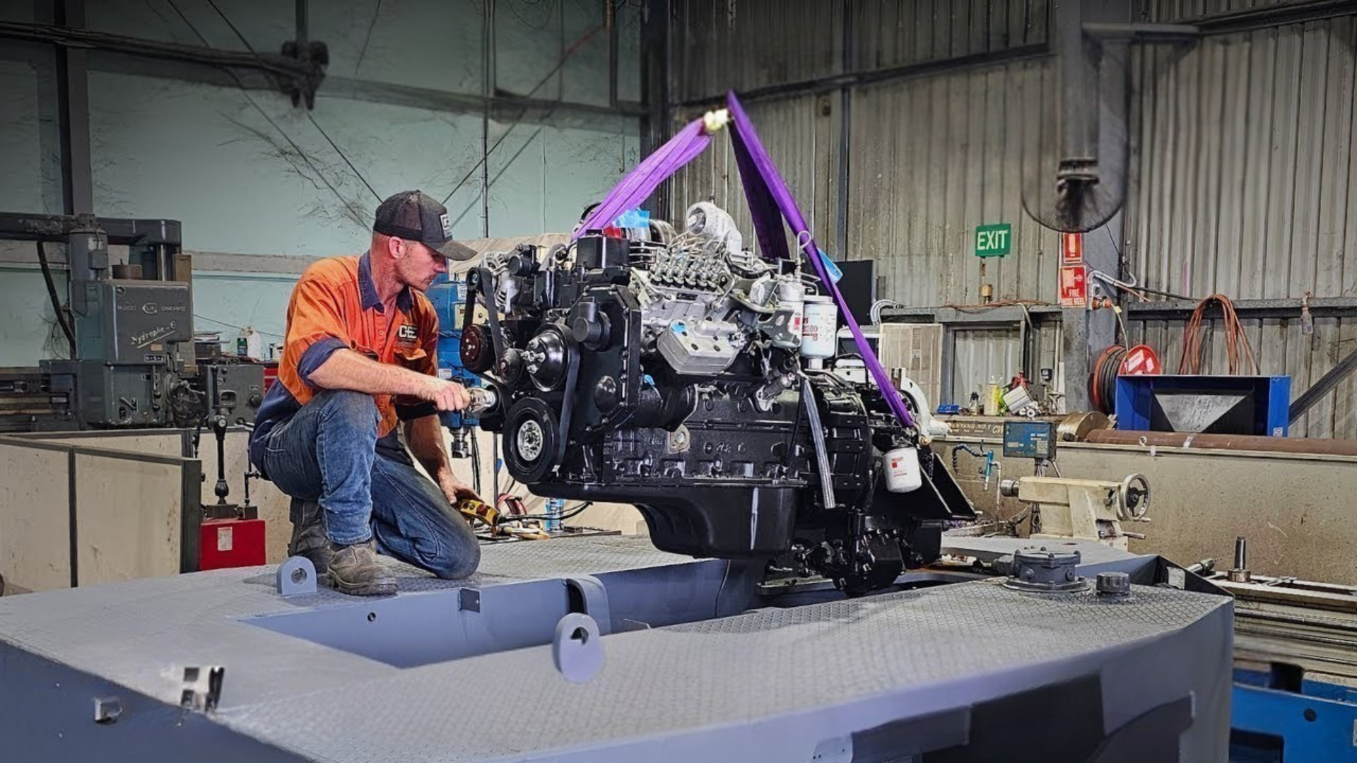 Franna crane project: Test-fitting the new engine