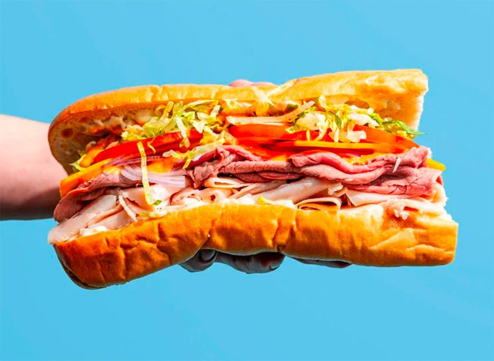 4 chain restaurants serving the best prime rib French dip, according to ...