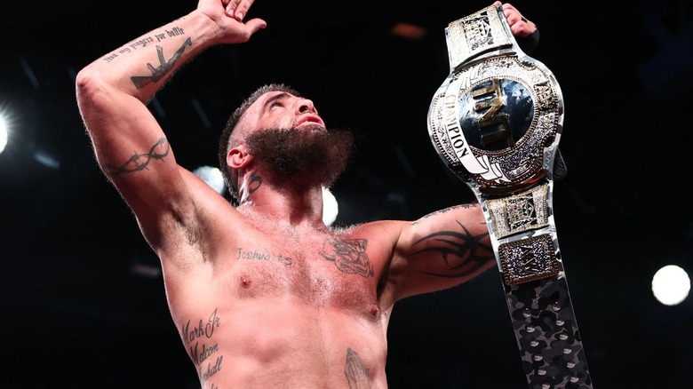 Mark Briscoe defeats Hechicero, retains TNT title on AEW Collision