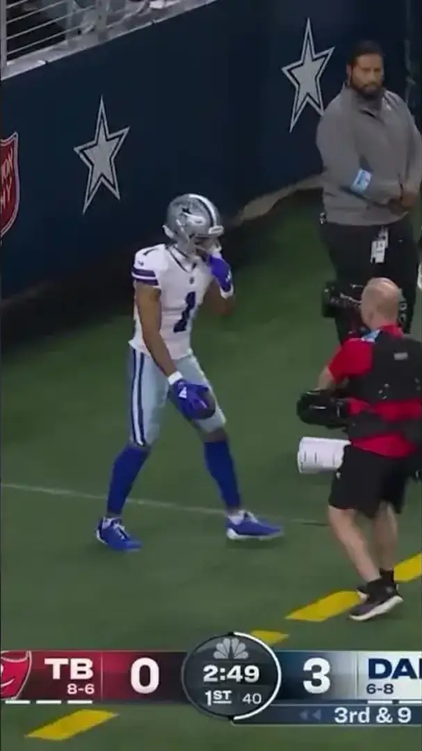 Cooper Rush connects with Jalen Tolbert!