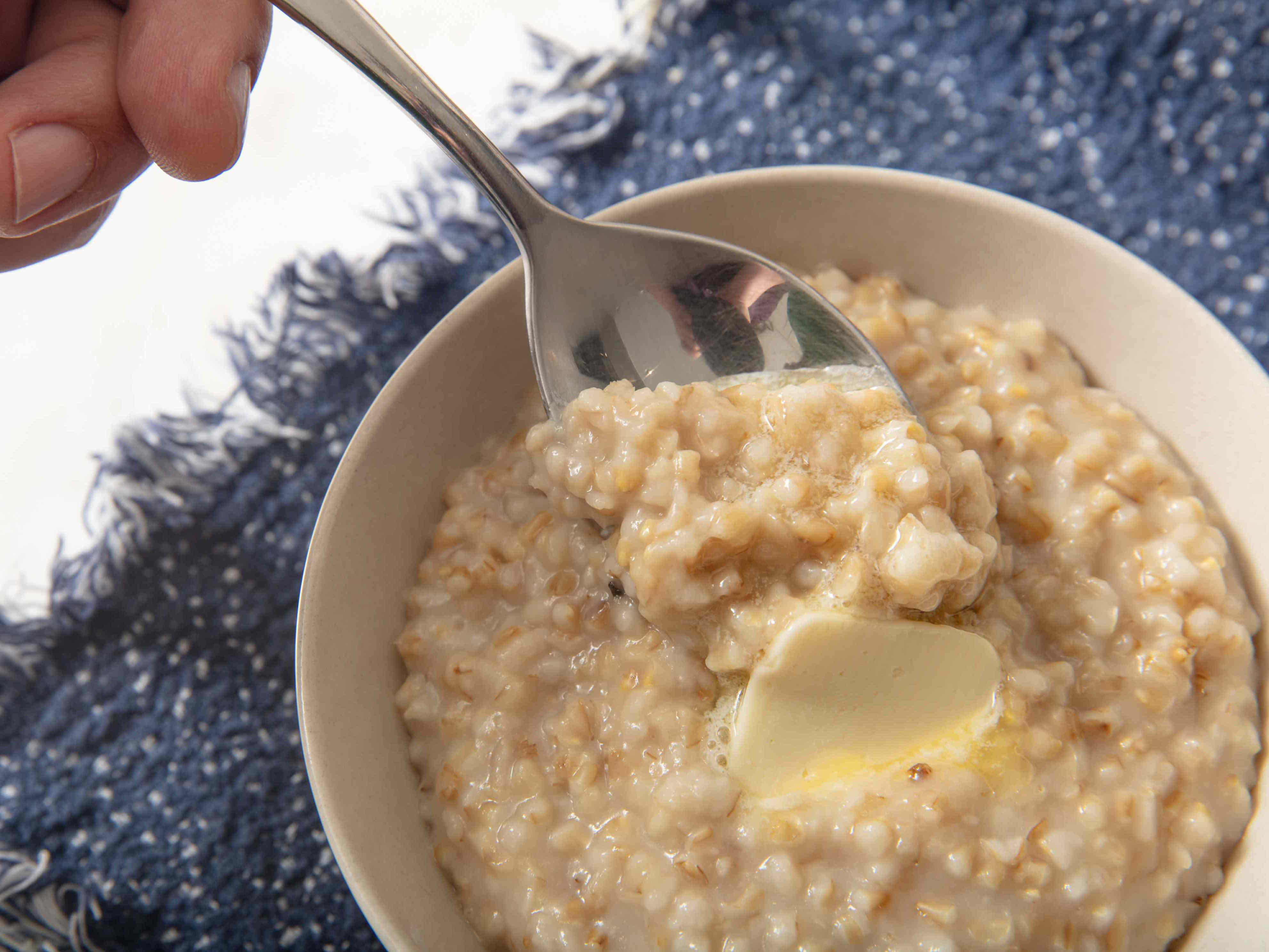 Why your microwave oatmeal explodes—and the easy fix