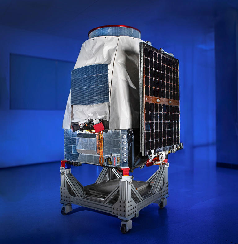 La NASA lanza un nuevo telescopio para estudiar planetas más allá del ...