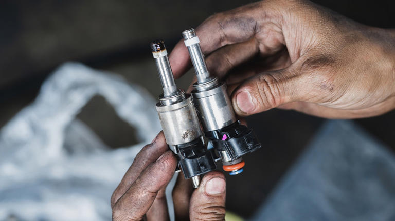 How to clean fuel injectors yourself, and check if they really need it