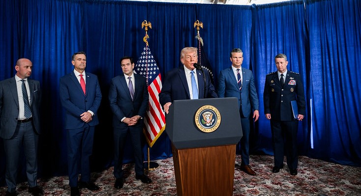 Trump locks down Venezuelan oil cash in sweeping national emergency order