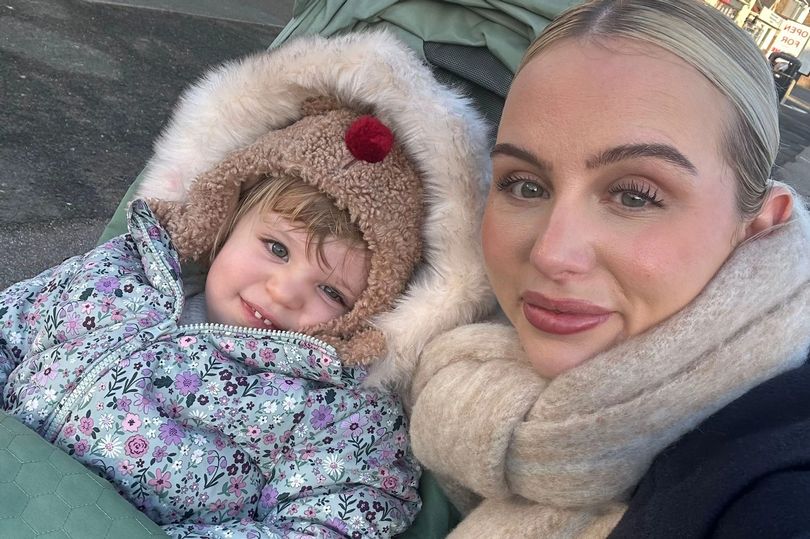 Mum spots sign in her daughter's hand - now her little girl has SMA