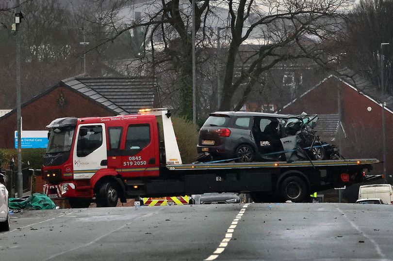 Teenagers and taxi driver killed in head-on collision named locally