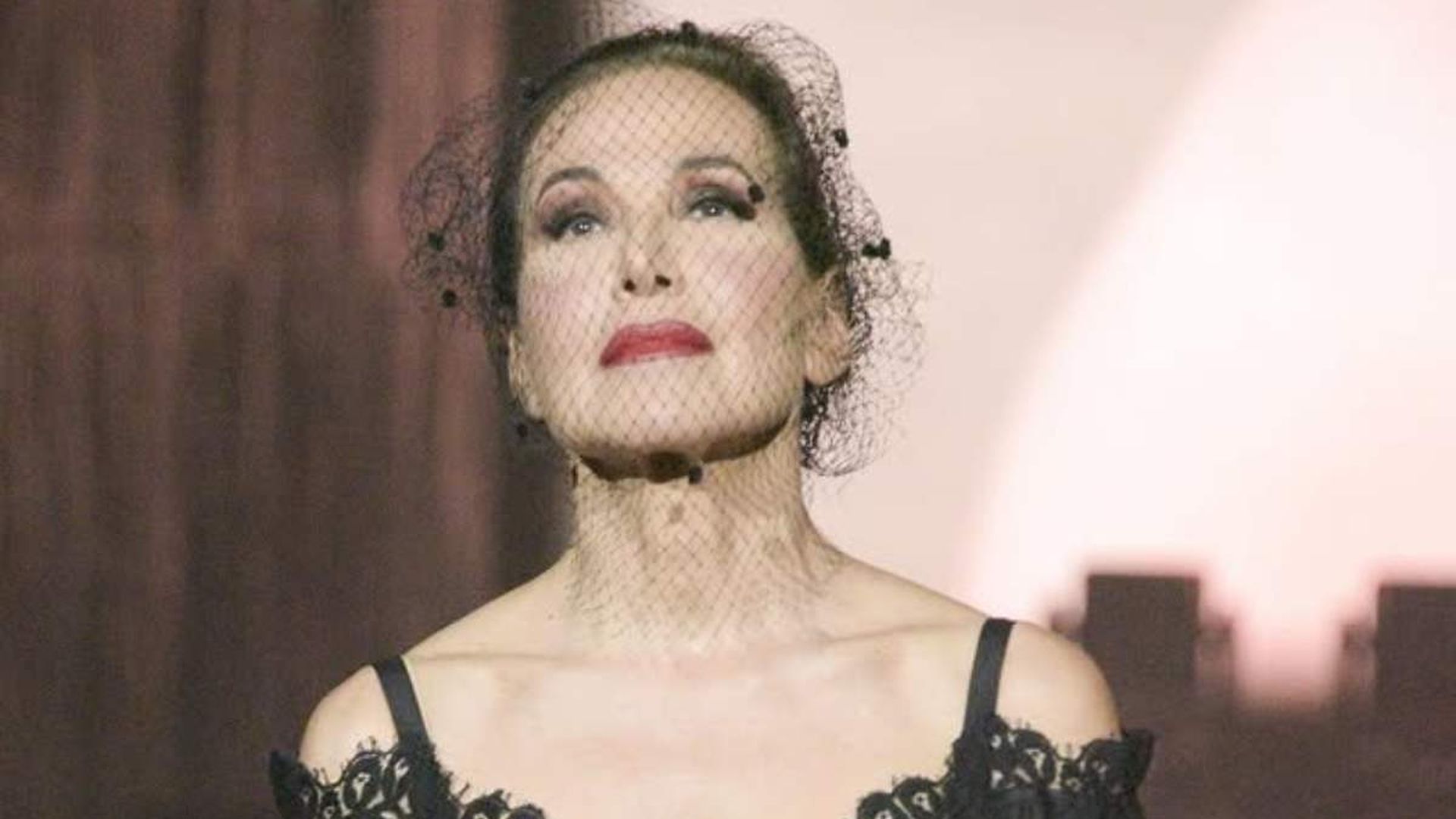 Salta il suo programma in Rai, Barbara D’Urso molla tutto e si rifugia ...