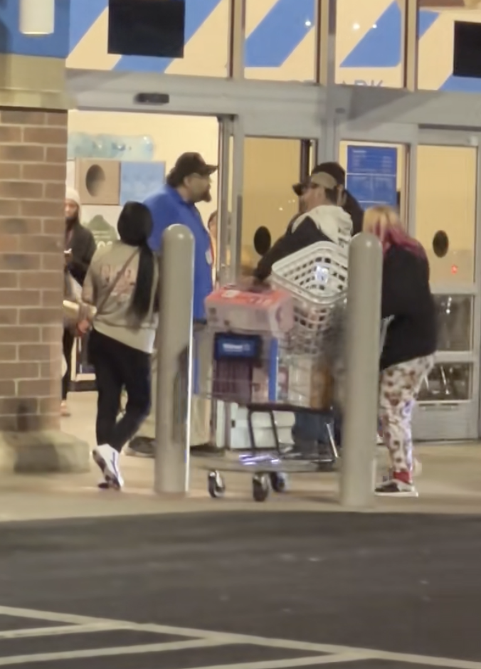 A Walmart store closed early on Christmas Eve and customers were very angry
