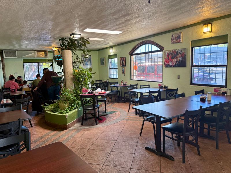 10 low-key casual restaurants in New Mexico locals recommend