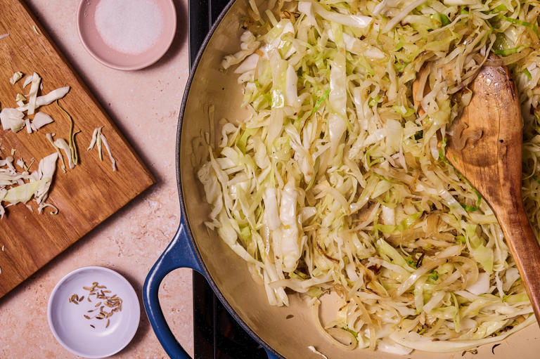 Add cabbage to your pasta sauce. You’ll thank me later.