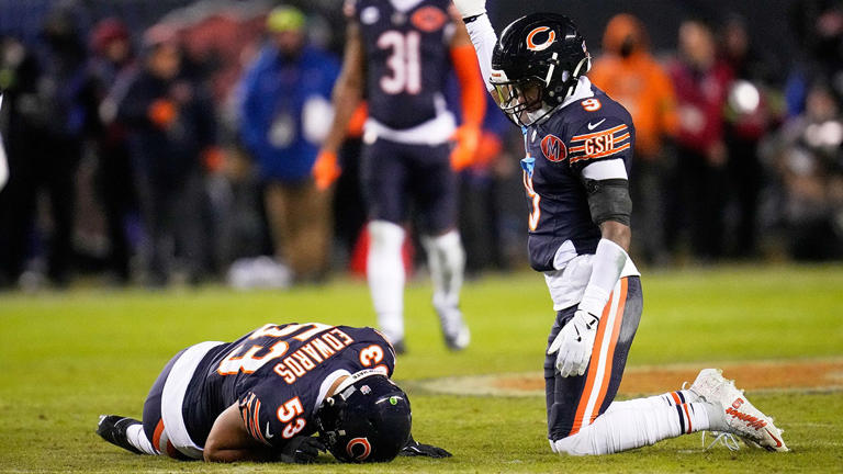 Bears lose key defensive player for rest of playoffs after brutal injury