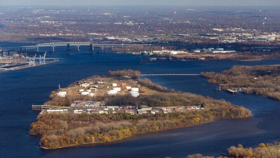 From Venezuela to a Trump donor? Paul Singer’s hedge fund poised to ...