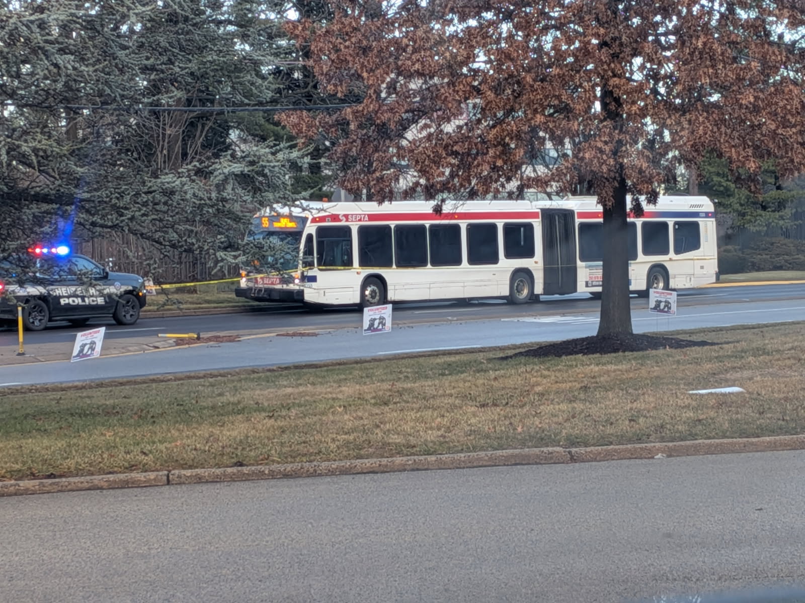 Rider hospitalized after being stabbed in head on SEPTA bus, officials say