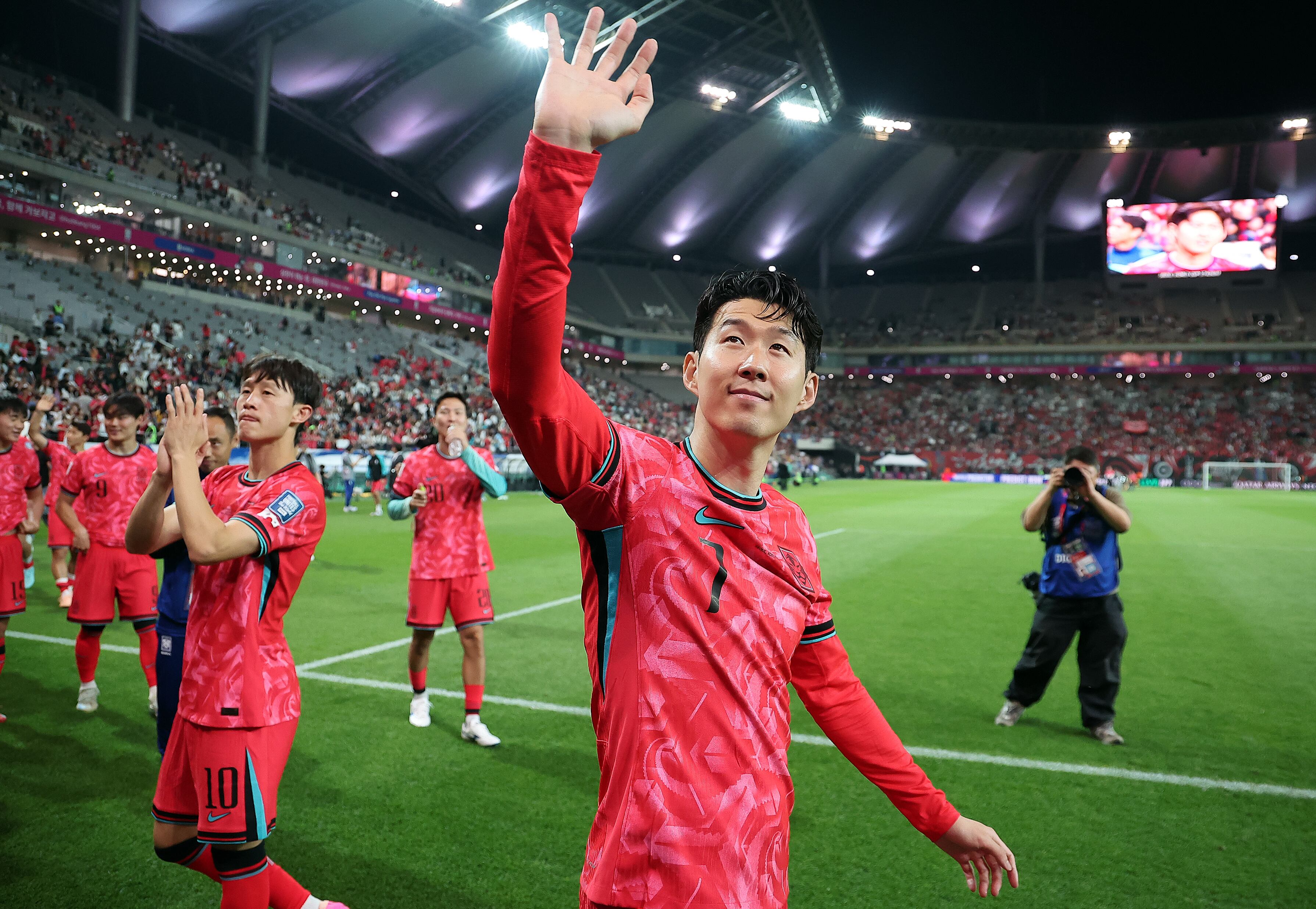 World Cup: Nations' language, Korea's silent leadership