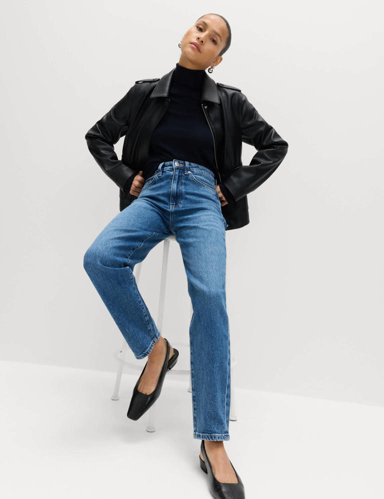The '90s stove pipe jeans trend is back—these are the shoes they look ...