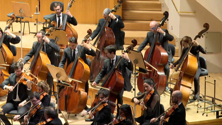 El director Roberto González-Monjas debuta al frente de la Orquesta ...