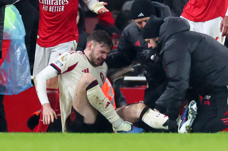 Conor Bradley injury: Everything we know about surgery, recovery ...