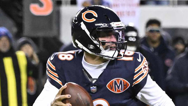 Caleb Williams pulled Bears fans behind the curtain on comeback win vs ...