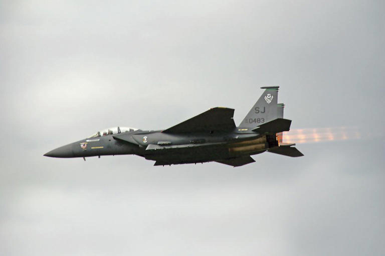 10 cold war fighter jets that still influence modern designs