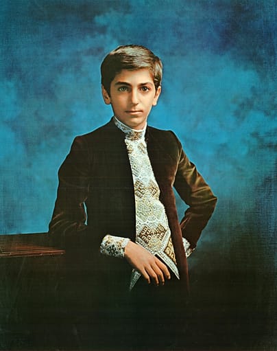 Who is Reza Pahlavi, heir to Persian throne, and what is his vision for ...