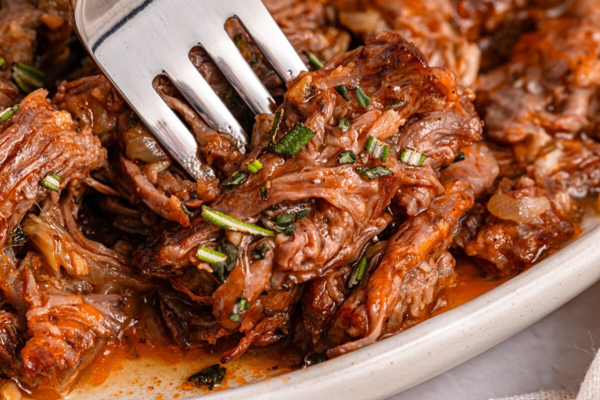 The 10 Dutch oven meals I make on repeat all winter