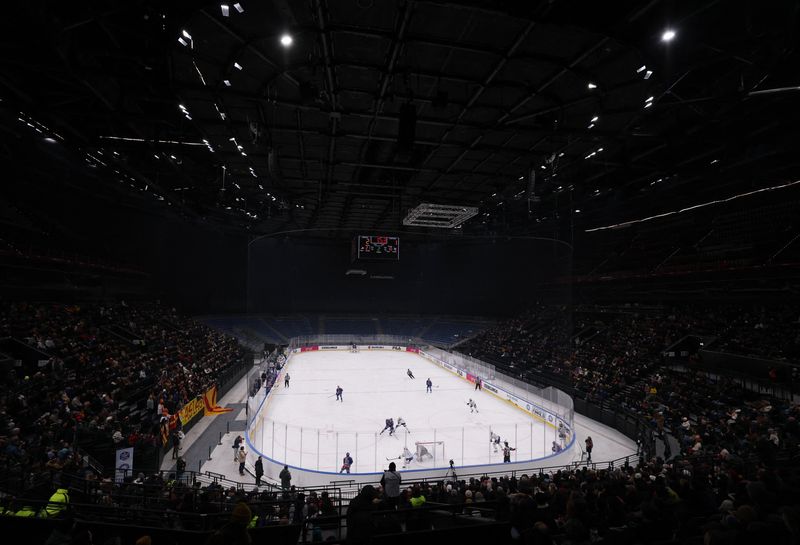 Olympics-delayed Milan ice hockey arena earns IOC praise ahead of NHL ...