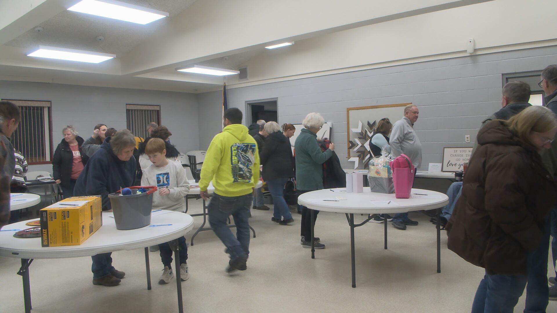 Northwest Iowa communities hold benefit for fire chief after house fire
