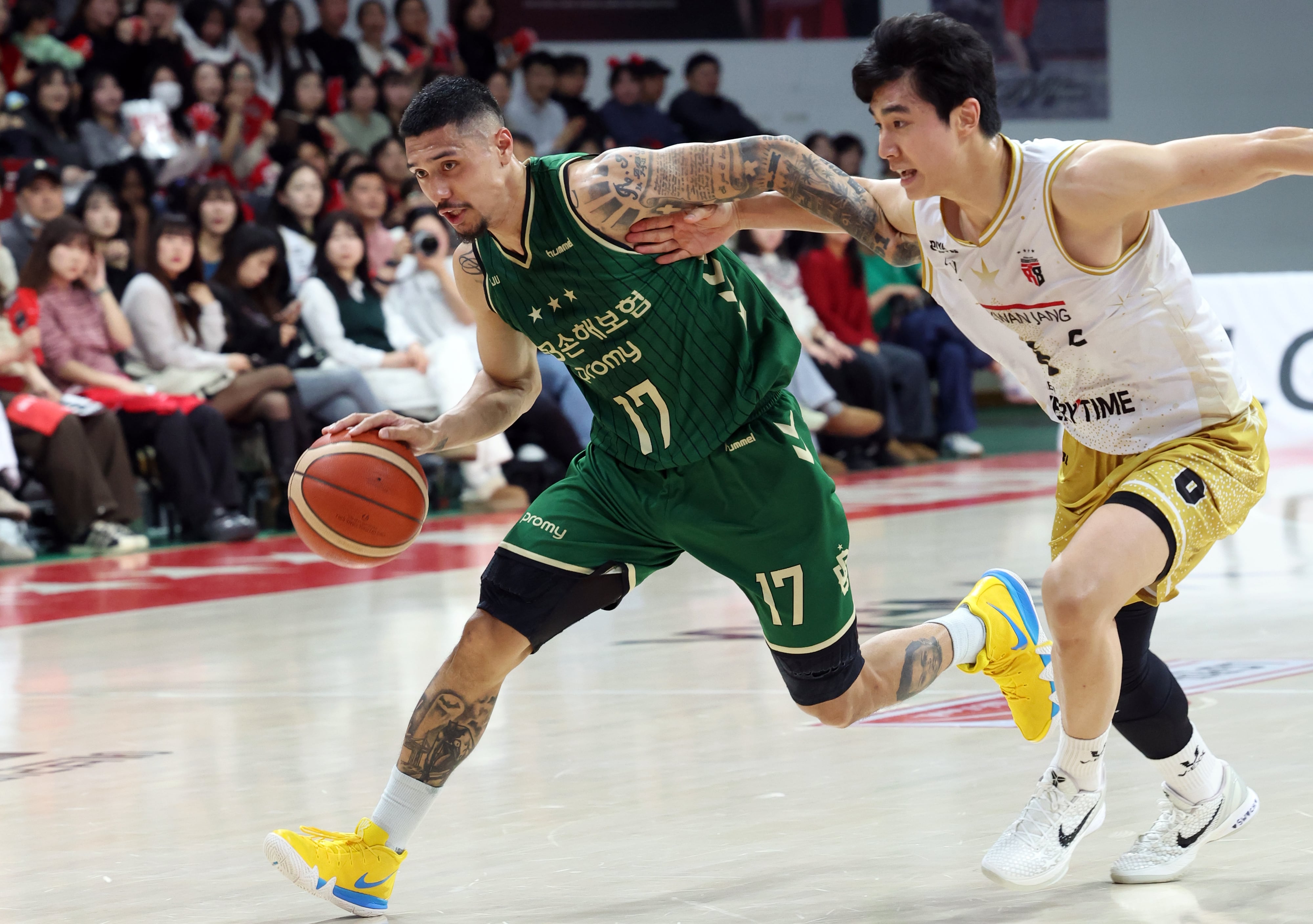 Alban's 12 assists power DB to 7th straight win, second place