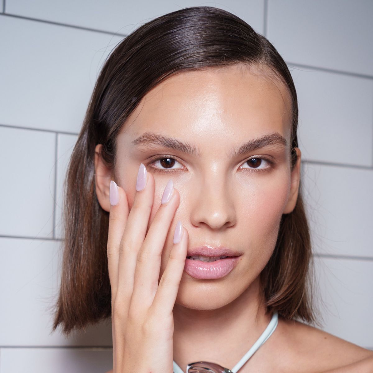 As someone with extremely weak nails, I asked a manicurist for the best ...