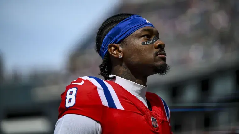 Stefon Diggs assault charges, explained: Why Patriots WR is playing ...