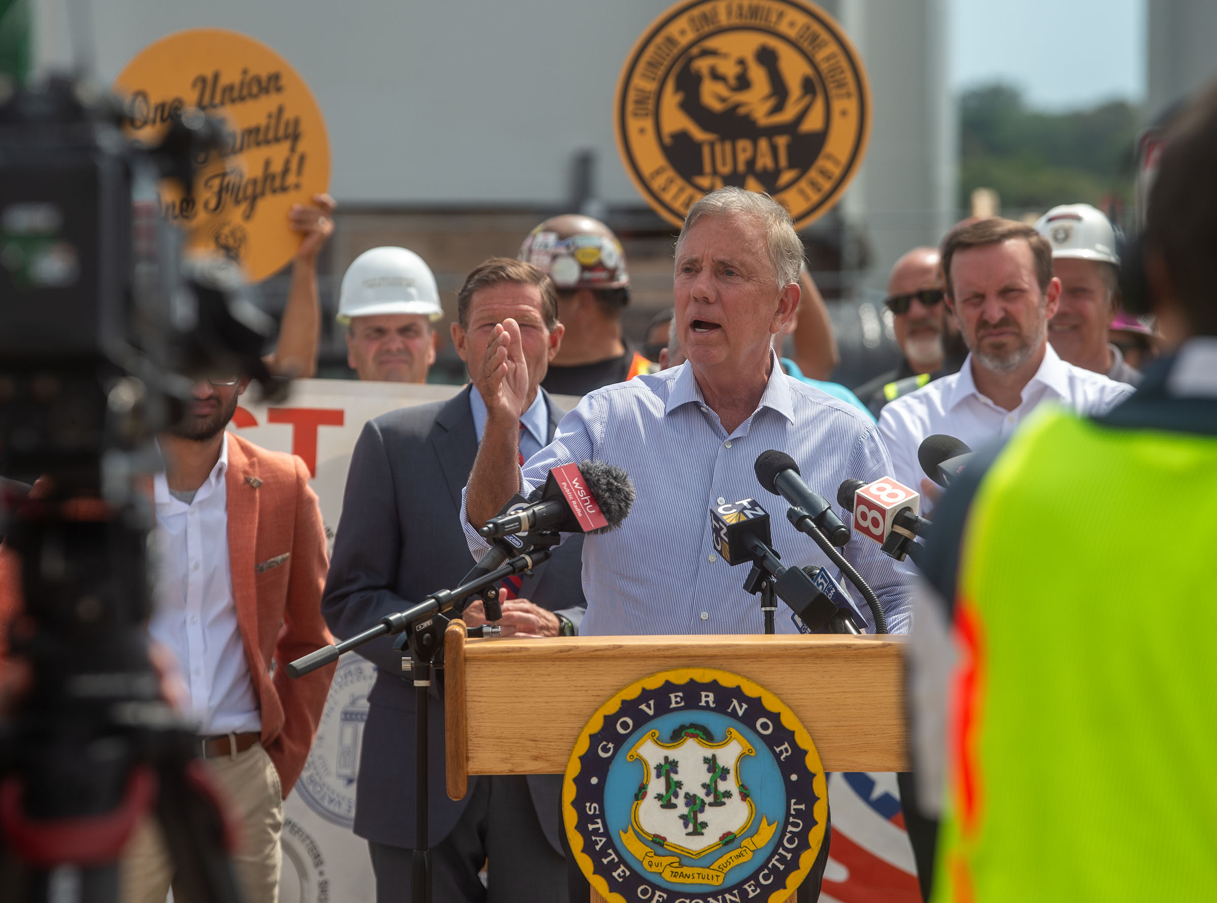 CT state employee payroll hit $4.67 billion in 2025; highest pension at ...