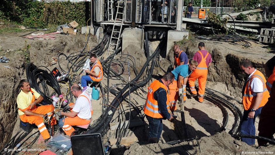 Germany news: Dobrindt vows to fight left-wing extremism