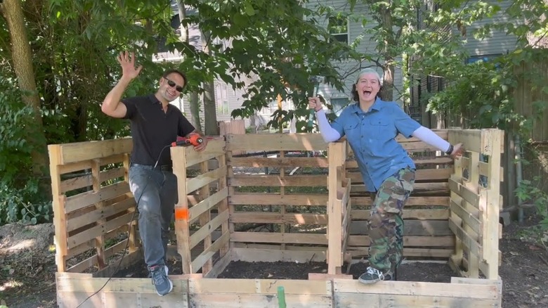 Say goodbye to the eyesore of compost bins with one sleek DIY solution