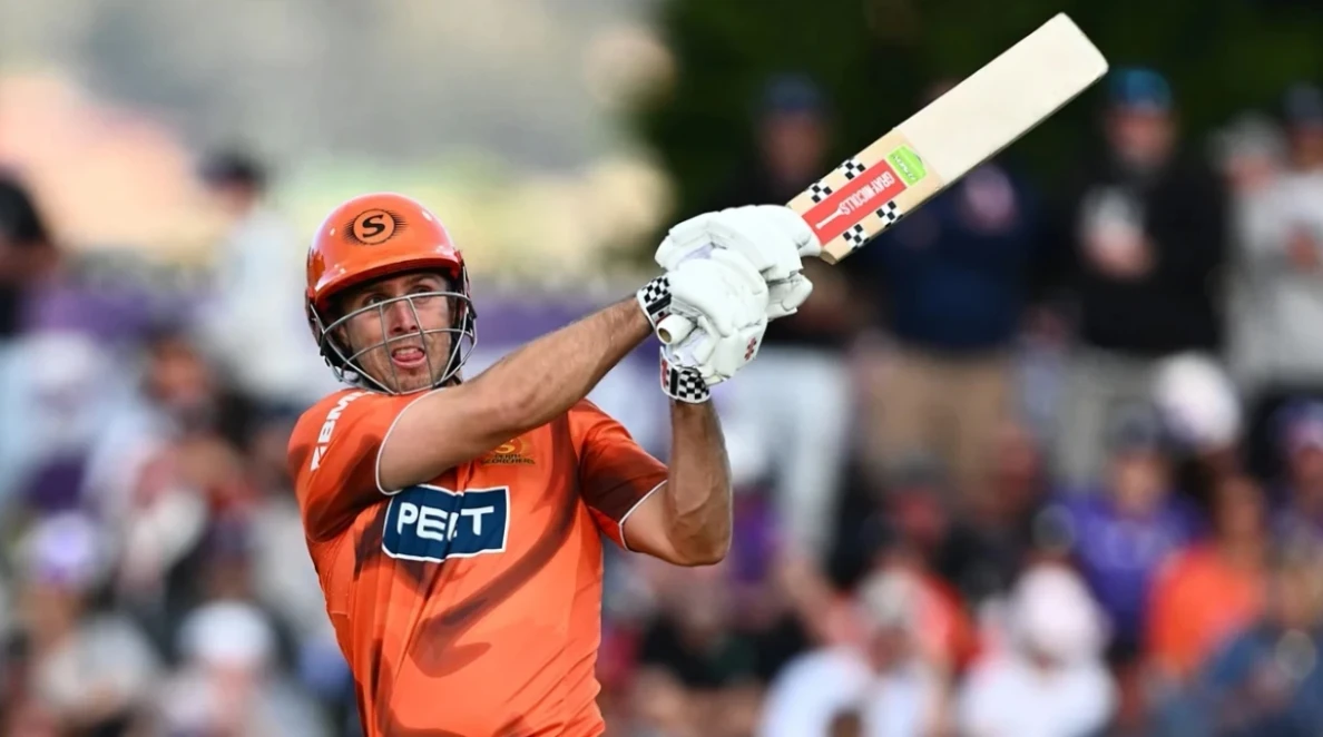 Mitchell Marsh enters BBL’s 100 six club with huge hit vs Strikers