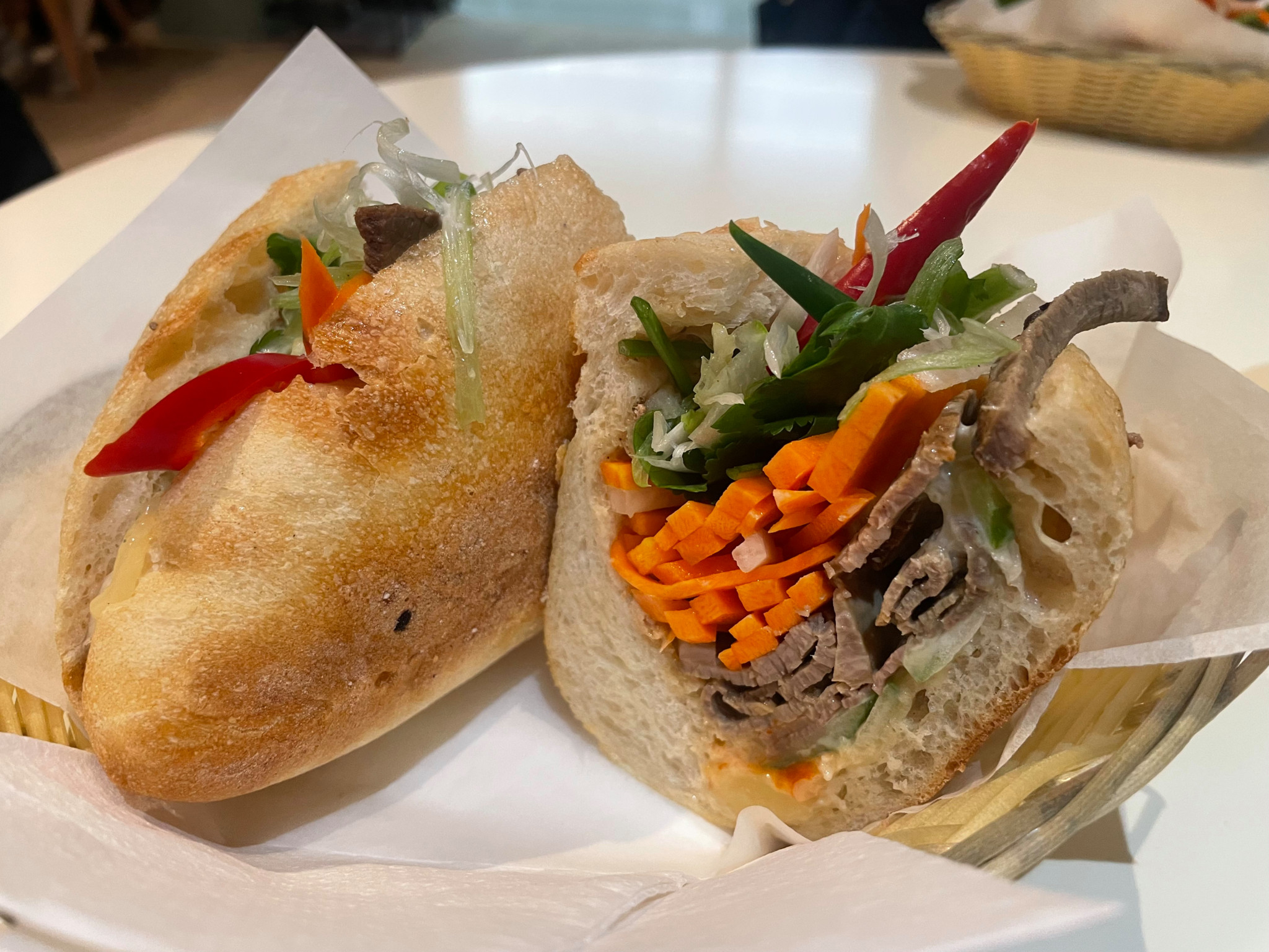 Banh Mi und Bubble Tea im Zentrum Neuwiesen