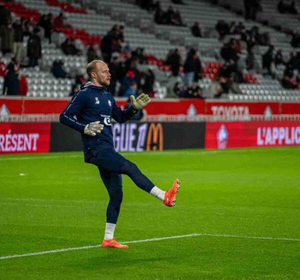 Arnaud Bodart dans les cages ? Les compositions probables pour LOSC – OL