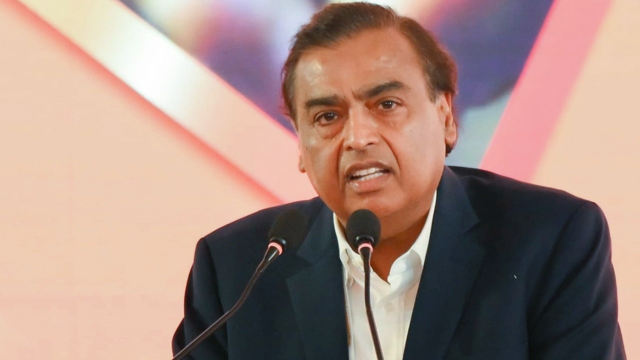 Amid geopolitical turbulence, Mukesh Ambani calls PM India's ...