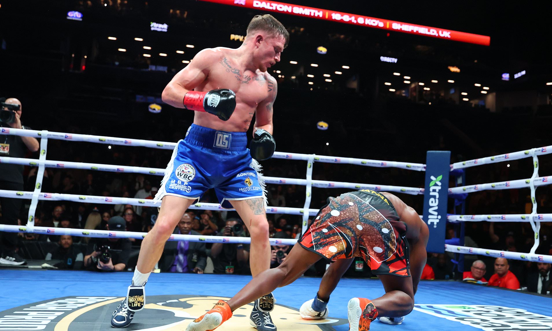 Dalton Smith wins light-welterweight title: Sheffield boxer, 28, knocks ...