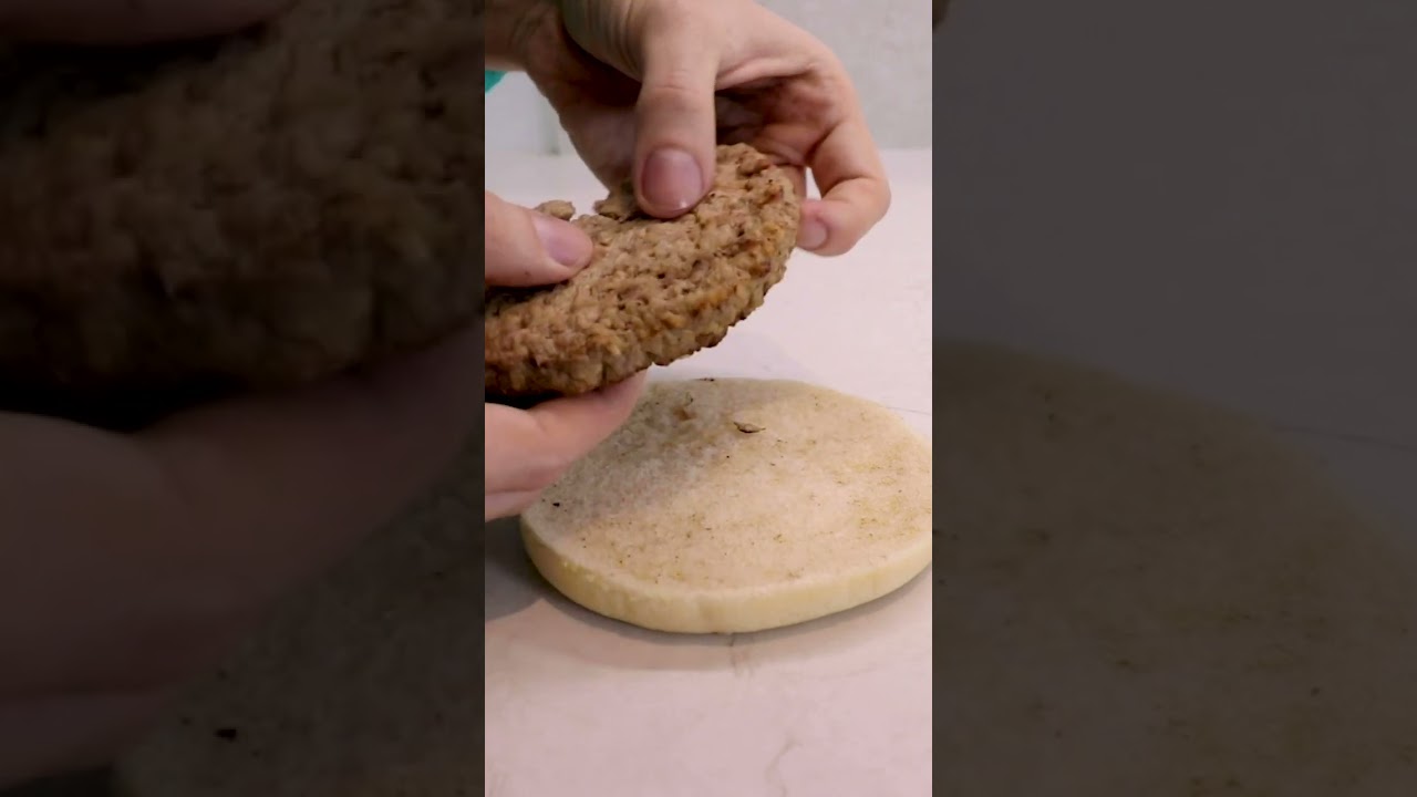 I revealed why McDonald's burgers look better in ads