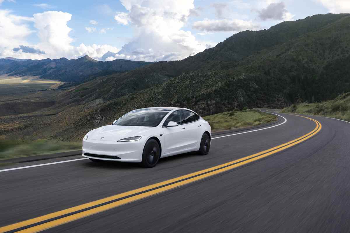 Tesla Model 3 da record, da New York a Los Angeles in meno di 50 ore ...