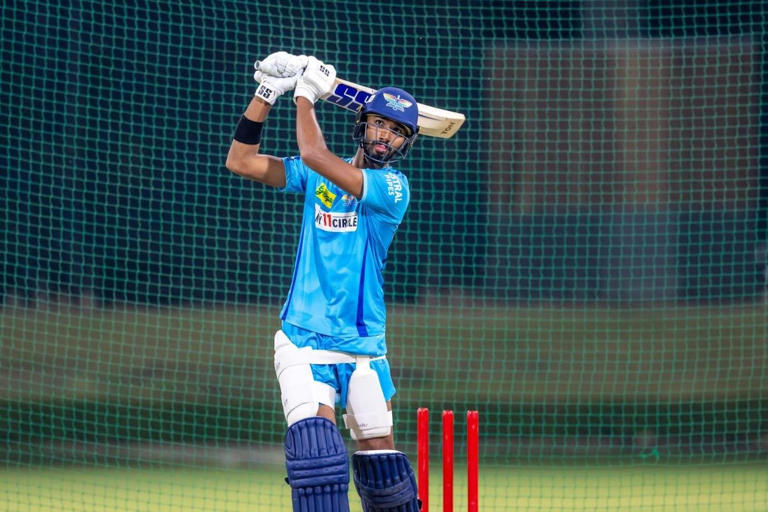 Padikkal, Desai send Karnataka and Saurashtra into VHT semis