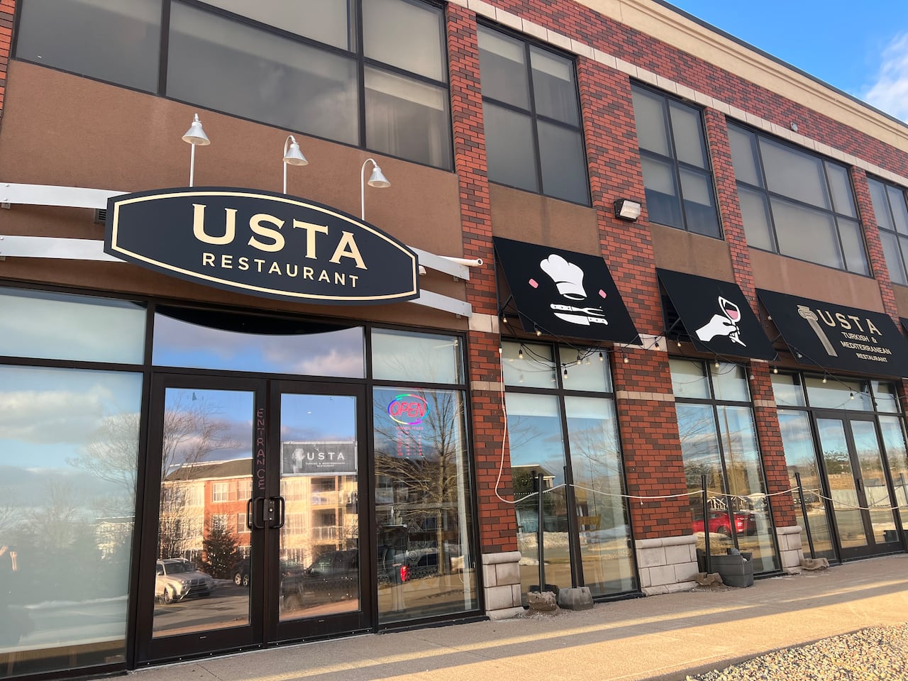 NS restaurants struggling to manage rising costs, slowdown in business