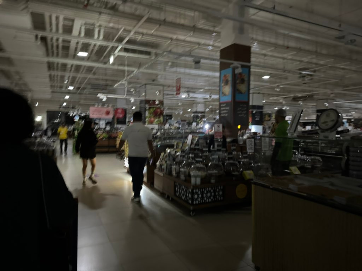 Sharjah power outage affects Sahara Centre and key residential areas ...