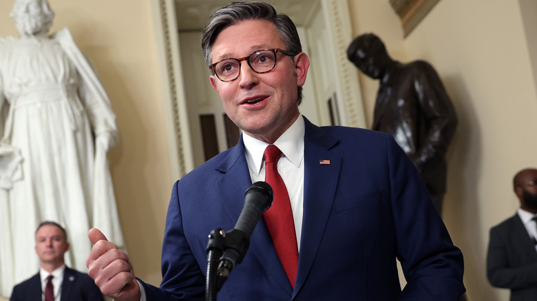 Before & after pics of Mike Johnson hint he's jumped on the Botox train