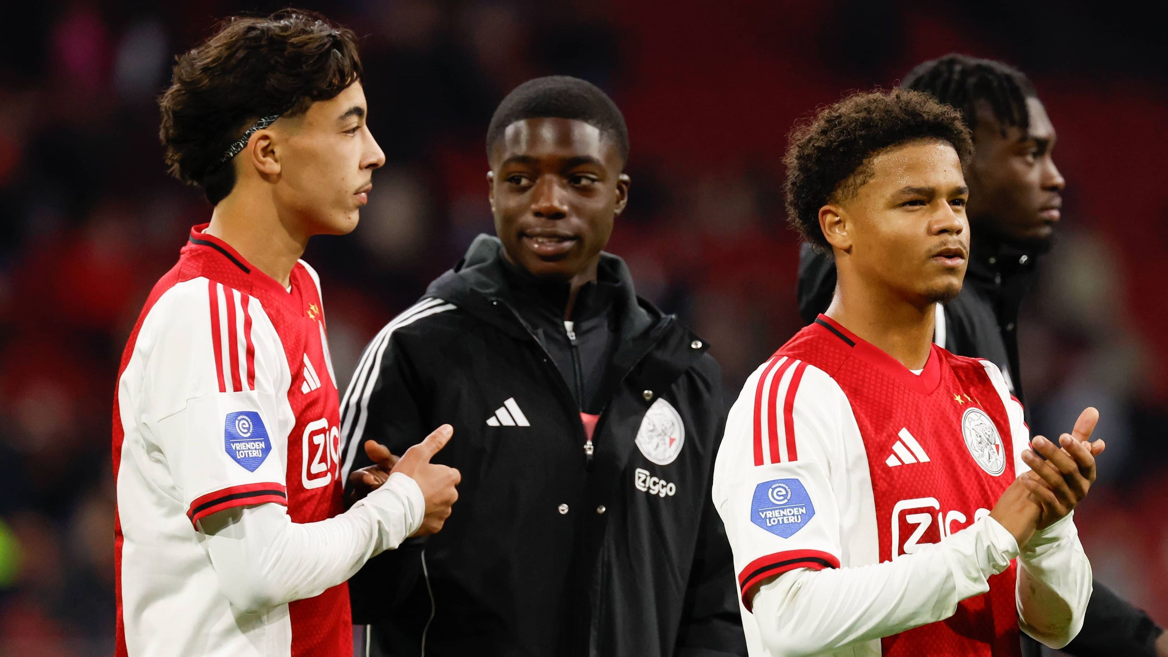 Ajax-talent hoopt op kansen, maar sluit verhuur niet uit: 'Daar voer ik ...
