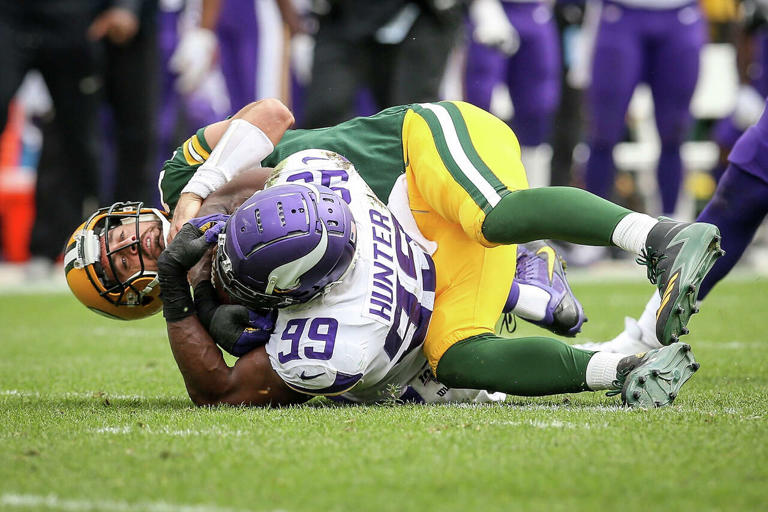 Texans' Danielle Hunter has plenty experience facing, sacking Steelers ...