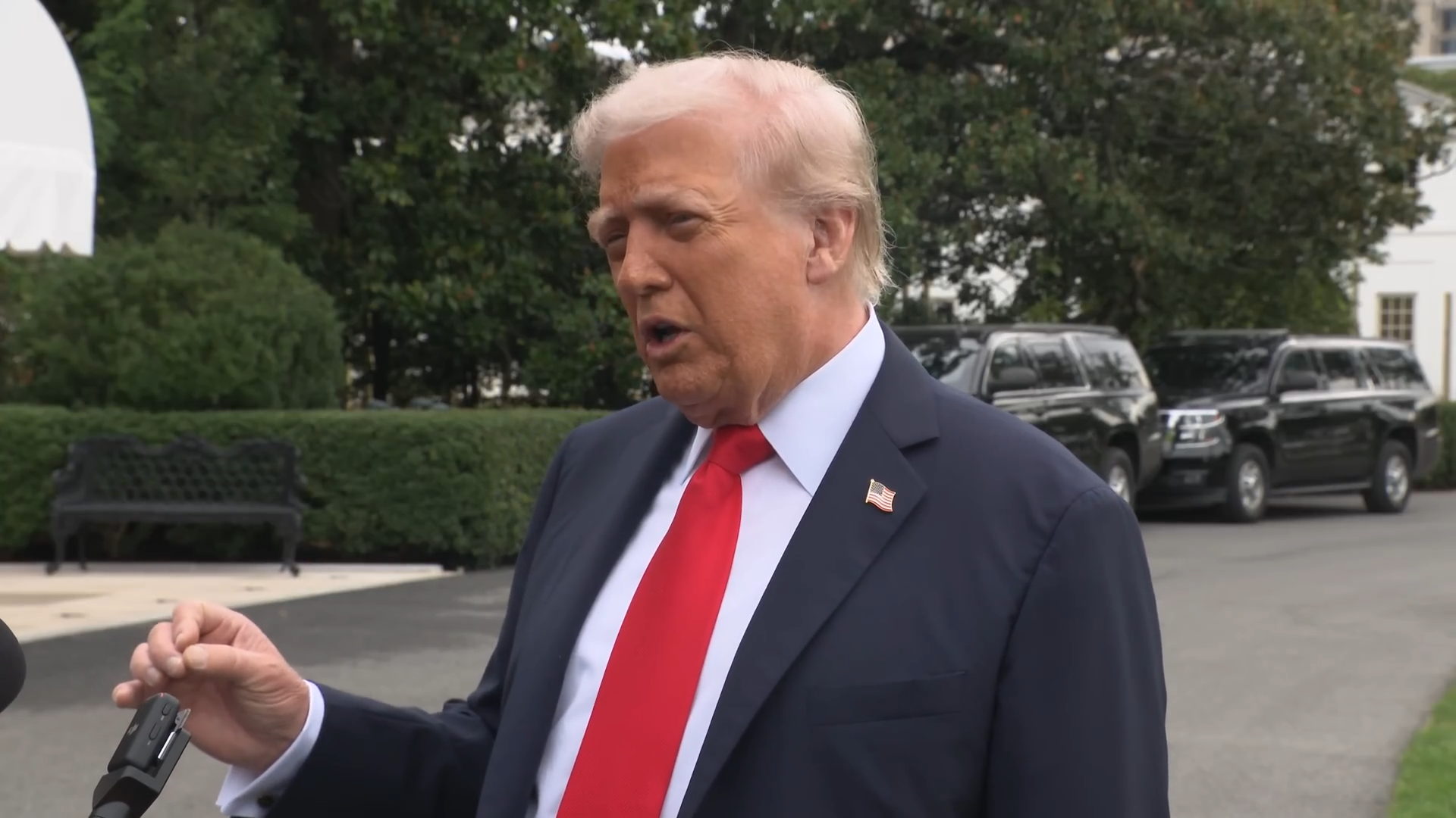 'You have a lot of hate in your heart': Trump picks a fight with ...