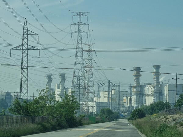 한전, 미국에 765㎸ 송전망 기술 수출…국내 중단 사업 재개될까?