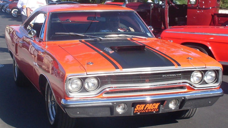 How the 1970 Plymouth Road Runner kept things raw