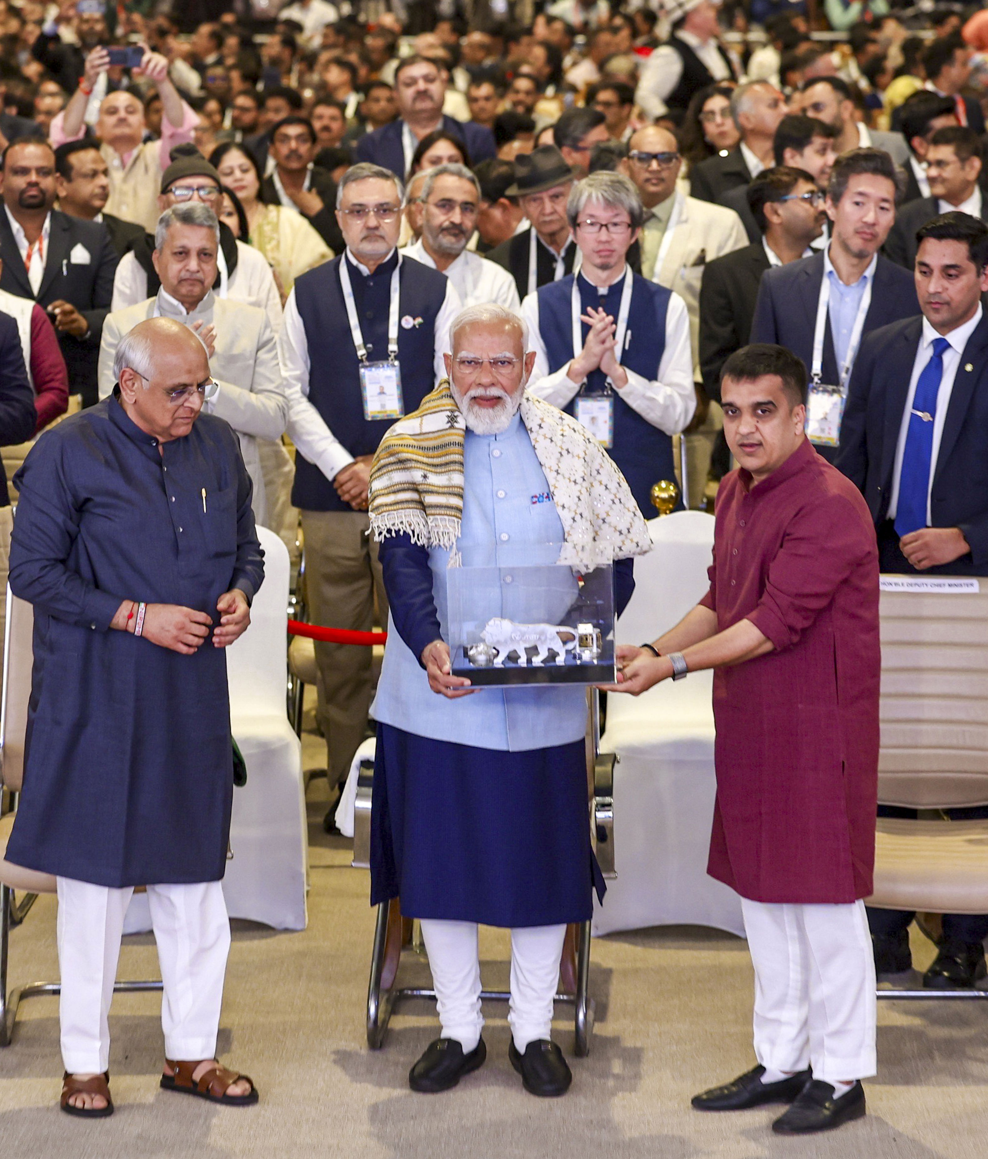 Modi raises investment pitch, ‘Amid great global uncertainty ...